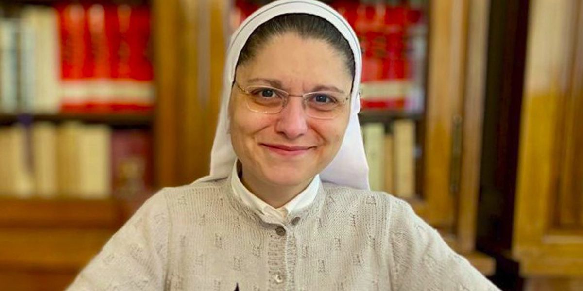 Suor Anna Monia è Cavaliere al Merito della Repubblica - Prima Lodi